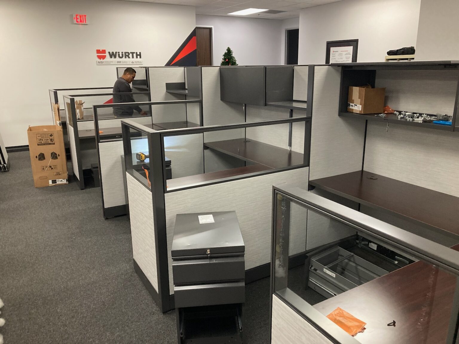 HON CUBICLE SET-UPS - Carroll's Office Furniture