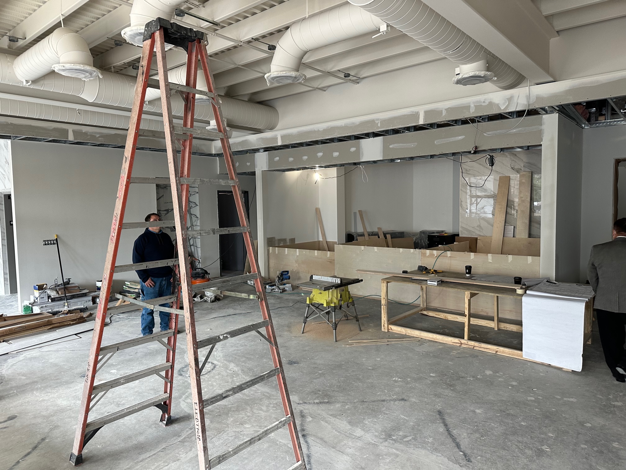 GLOBAL ONE BANK - Carroll's Office Furniture