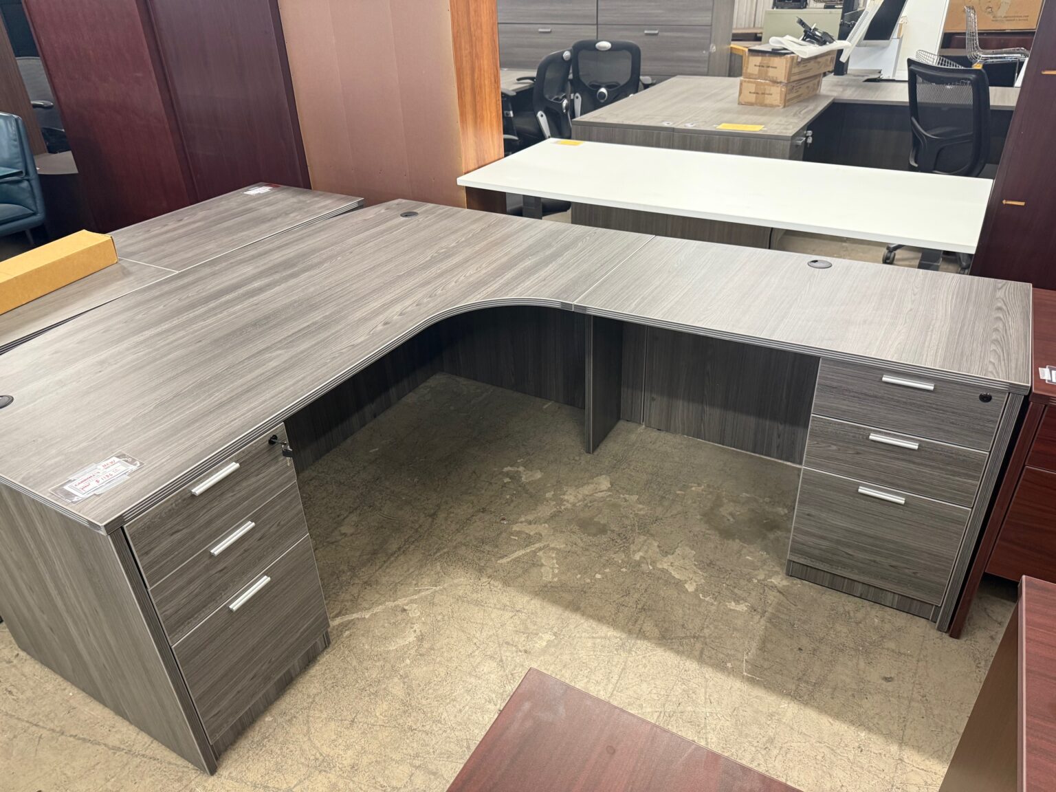 NEW COMPUTER CORNER L-SHAPE DESK - Carroll's Office Furniture